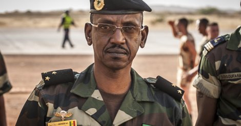 Le général Sow fait ses adieux aux armées