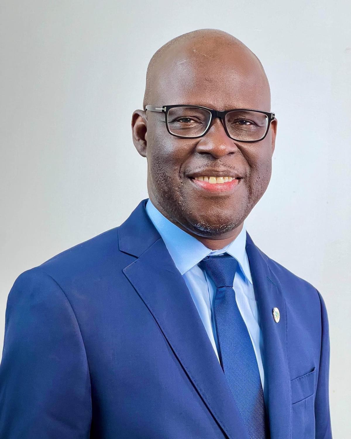 Cheikh Bamba Dieye rejoint la vague de soutiens au candidat Bassirou ...